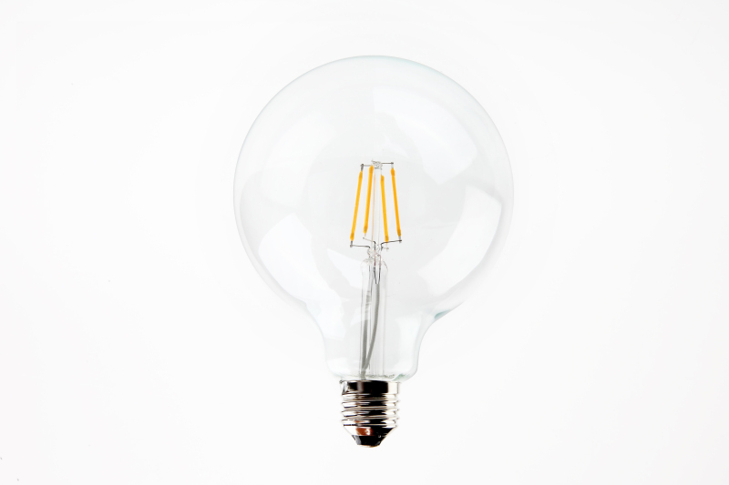 LED EcoMax Filament Bulb G95/G125 - Opple Lighting MEA